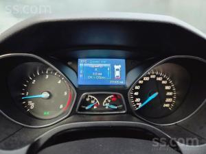 Pelēks Ford Focus 2014 Rīga, ar dzinēja tilpumu 1.60 L un nobraukumu 236 tūkst. km par 2990 €, foto 25 vietnē AUTOMOTO.COM.LV