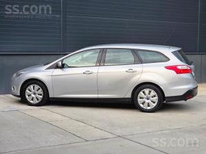 Pelēks Ford Focus 2014 Rīga, ar dzinēja tilpumu 1.60 L un nobraukumu 236 tūkst. km par 2990 €, foto 26 vietnē AUTOMOTO.COM.LV