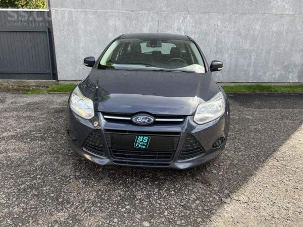 Ford Focus 2014 Liepāja vietnē Pelēks Ford Focus 2014 Liepāja, ar dzinēja tilpumu 1.60 L un nobraukumu 289 tūkst. km par 3450 €, foto 1 vietnē AUTOMOTO.COM.LV