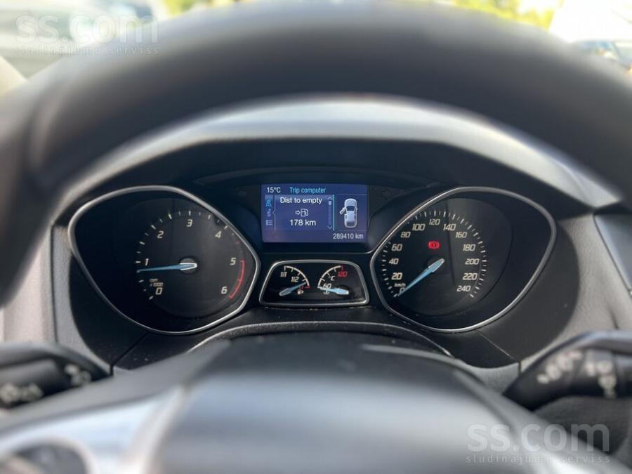 Pelēks Ford Focus 2014 Liepāja, ar dzinēja tilpumu 1.60 L un nobraukumu 289 tūkst. km par 3450 €, foto 14 vietnē AUTOMOTO.COM.LV