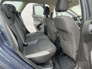 Pelēks Ford Focus 2014 Liepāja, ar dzinēja tilpumu 1.60 L un nobraukumu 289 tūkst. km par 3450 €, foto 20 vietnē AUTOMOTO.COM.LV