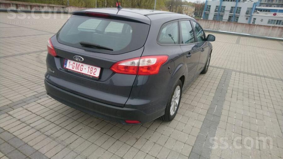 Pelēks Ford Focus 2014 Rīga, ar dzinēja tilpumu 1.60 L un nobraukumu 314 tūkst. km par 3090 €, foto 7 vietnē AUTOMOTO.COM.LV