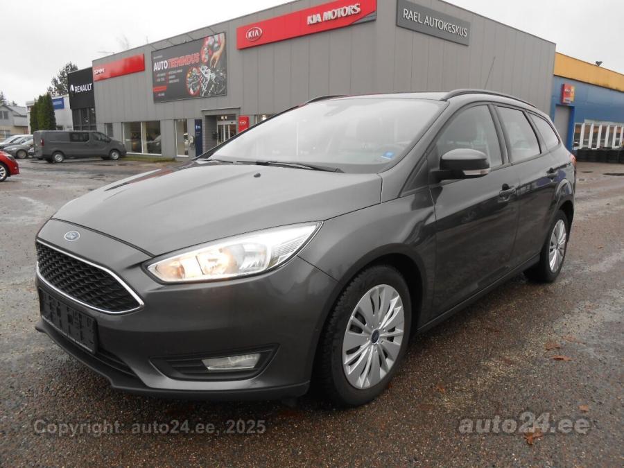 Pelēks Ford Focus 2015 Viljandi, ar dzinēja tilpumu 1.00 L un nobraukumu 151 tūkst. km par 5490 €, foto 1 vietnē AUTOMOTO.COM.LV