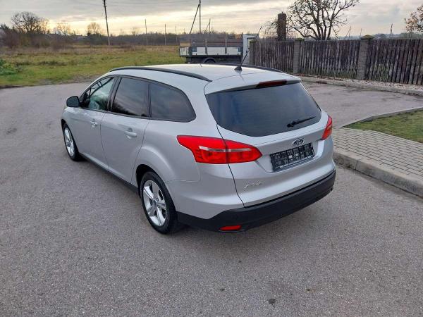 Grey Ford Focus 2015 in Marijampole, with an engine capacity of 1.50 L and mileage of 234 thousand km for 4750 €, photo 2 on AUTOMOTO.COM.LV