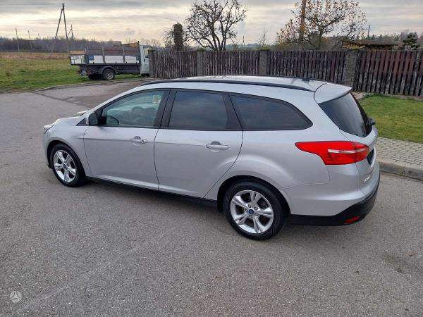 Grey Ford Focus 2015 in Marijampole, with an engine capacity of 1.50 L and mileage of 234 thousand km for 4750 €, photo 4 on AUTOMOTO.COM.LV