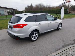 Pelēks Ford Focus 2015 Marijampole, ar dzinēja tilpumu 1.50 L un nobraukumu 234 tūkst. km par 4750 €, foto 12 vietnē AUTOMOTO.COM.LV