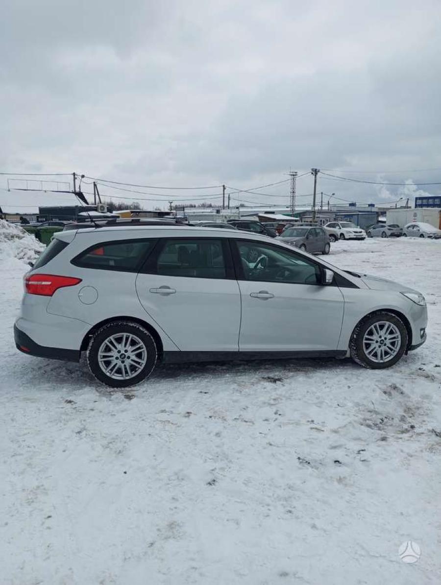 Grey Ford Focus 2015 in Kaunas, with an engine capacity of 1.50 L and mileage of 160 thousand km for 4900 €, photo 5 on AUTOMOTO.COM.LV