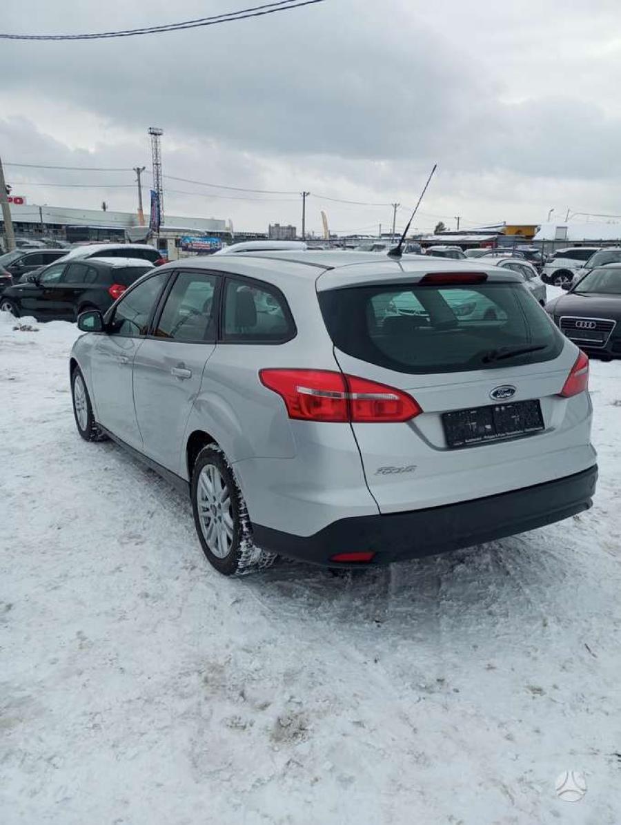 Grey Ford Focus 2015 in Kaunas, with an engine capacity of 1.50 L and mileage of 160 thousand km for 4900 €, photo 9 on AUTOMOTO.COM.LV