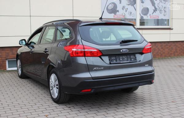 Grey Ford Focus 2015 in Kretinga, with an engine capacity of 1.00 L and mileage of 138 thousand km for 5350 €, photo 6 on AUTOMOTO.COM.LV