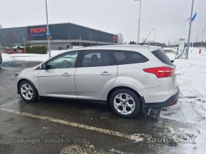 Grey Ford Focus 2015 in Parnu, with an engine capacity of 1.00 L and mileage of 208 thousand km for 5000 €, photo 4 on AUTOMOTO.COM.LV
