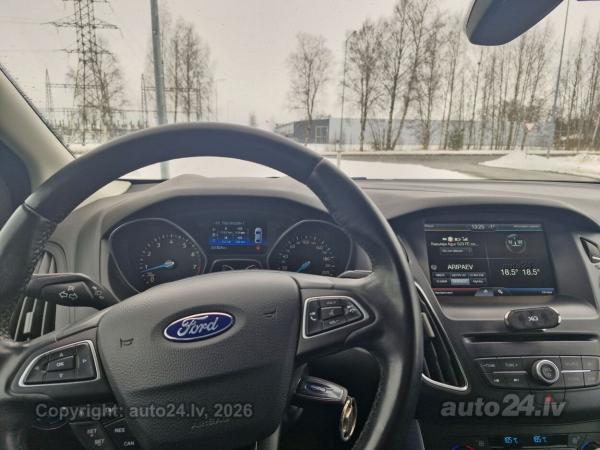 Grey Ford Focus 2015 in Parnu, with an engine capacity of 1.00 L and mileage of 208 thousand km for 5000 €, photo 11 on AUTOMOTO.COM.LV