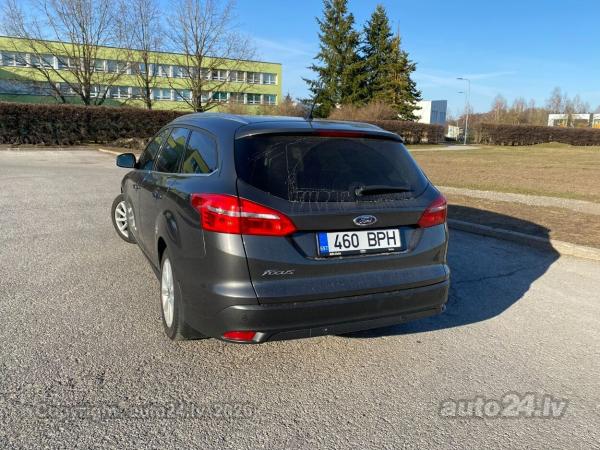 Pelēks Ford Focus 2015 Tallina, ar dzinēja tilpumu 1.60 L un nobraukumu 285 tūkst. km par 3000 €, foto 4 vietnē AUTOMOTO.COM.LV