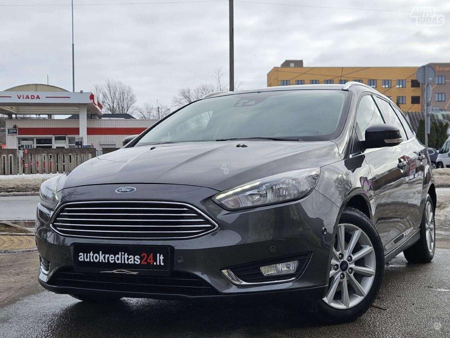 Pelēks Ford Focus 2015 Šauļi, ar dzinēja tilpumu 1.00 L un nobraukumu 213 tūkst. km par 5950 €, foto 3 vietnē AUTOMOTO.COM.LV