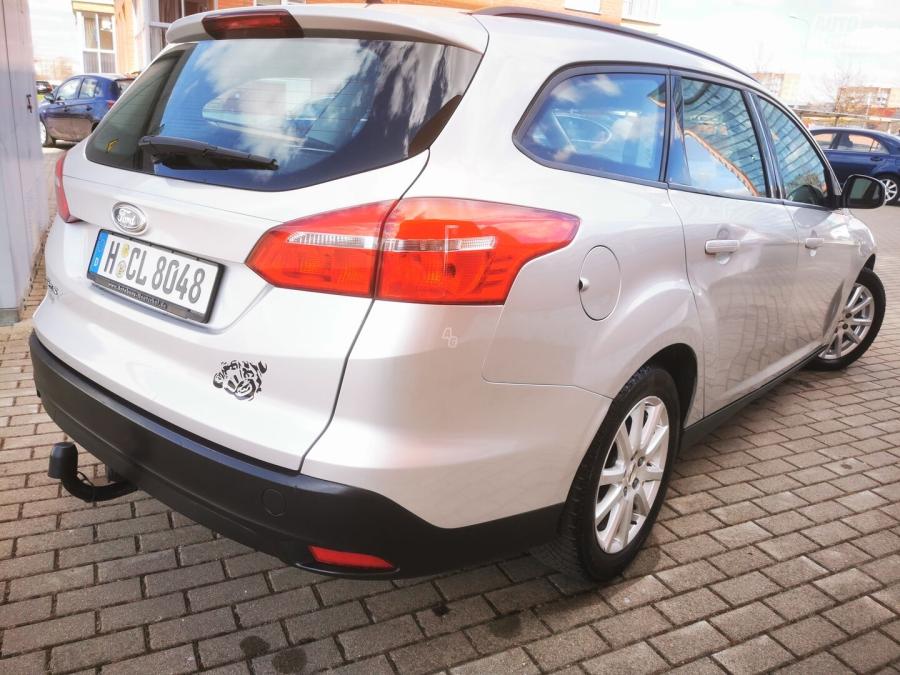 Grey Ford Focus 2015 in Klaipeda, with an engine capacity of 1.60 L and mileage of 180 thousand km for 4950 €, photo 7 on AUTOMOTO.COM.LV