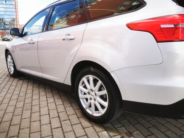 Pelēks Ford Focus 2015 Klaipėda, ar dzinēja tilpumu 1.60 L un nobraukumu 180 tūkst. km par 4950 €, foto 7 vietnē AUTOMOTO.COM.LV