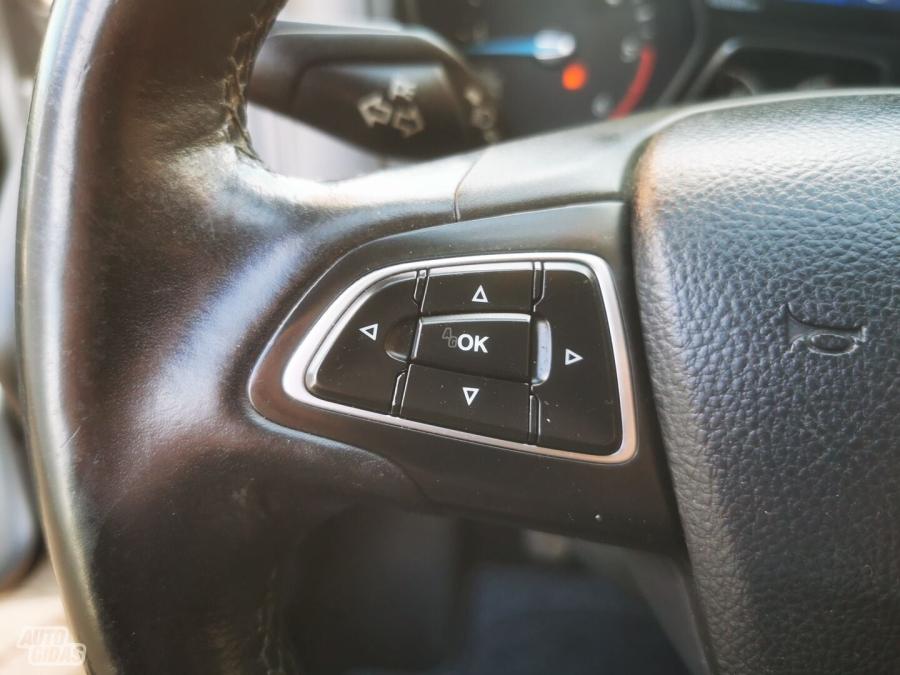 Grey Ford Focus 2015 in Klaipeda, with an engine capacity of 1.60 L and mileage of 180 thousand km for 4950 €, photo 22 on AUTOMOTO.COM.LV