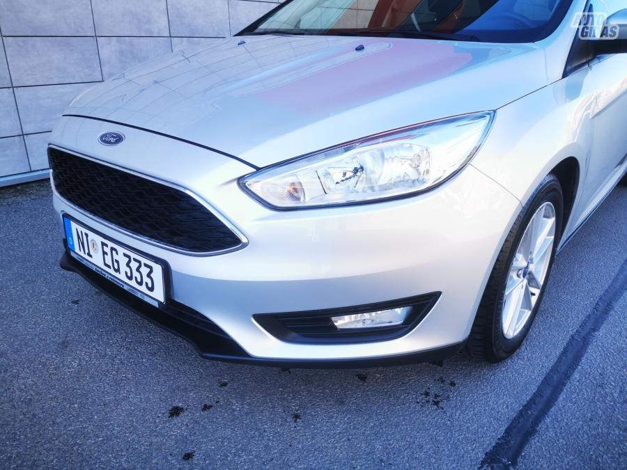 Grey Ford Focus 2015 in Klaipeda, with an engine capacity of 1.00 L and mileage of 141 thousand km for 4590 €, photo 12 on AUTOMOTO.COM.LV