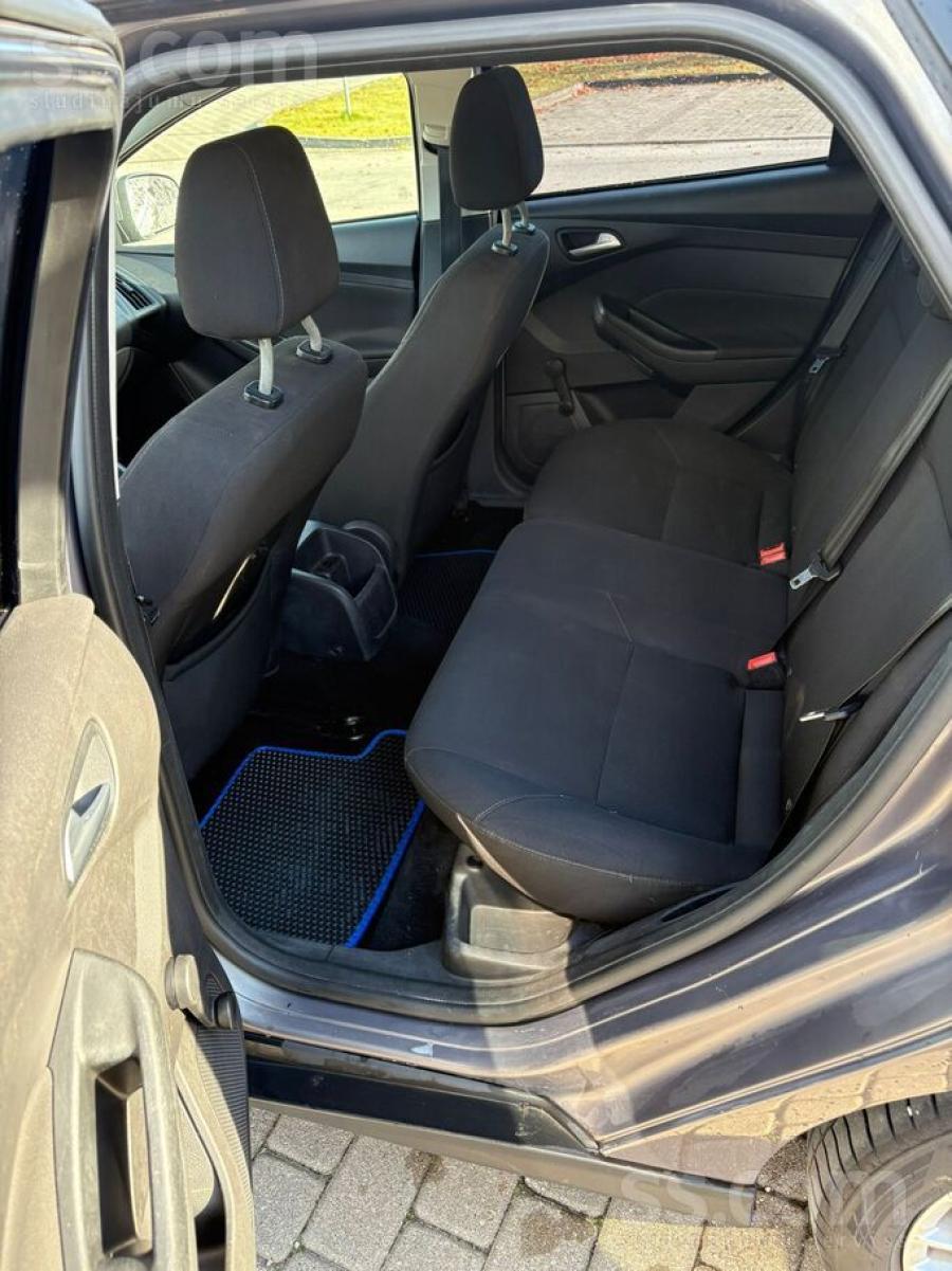 Grey Ford Focus 2015 in Riga, with an engine capacity of 1.60 L and mileage of 316 thousand km for 4100 €, photo 14 on AUTOMOTO.COM.LV
