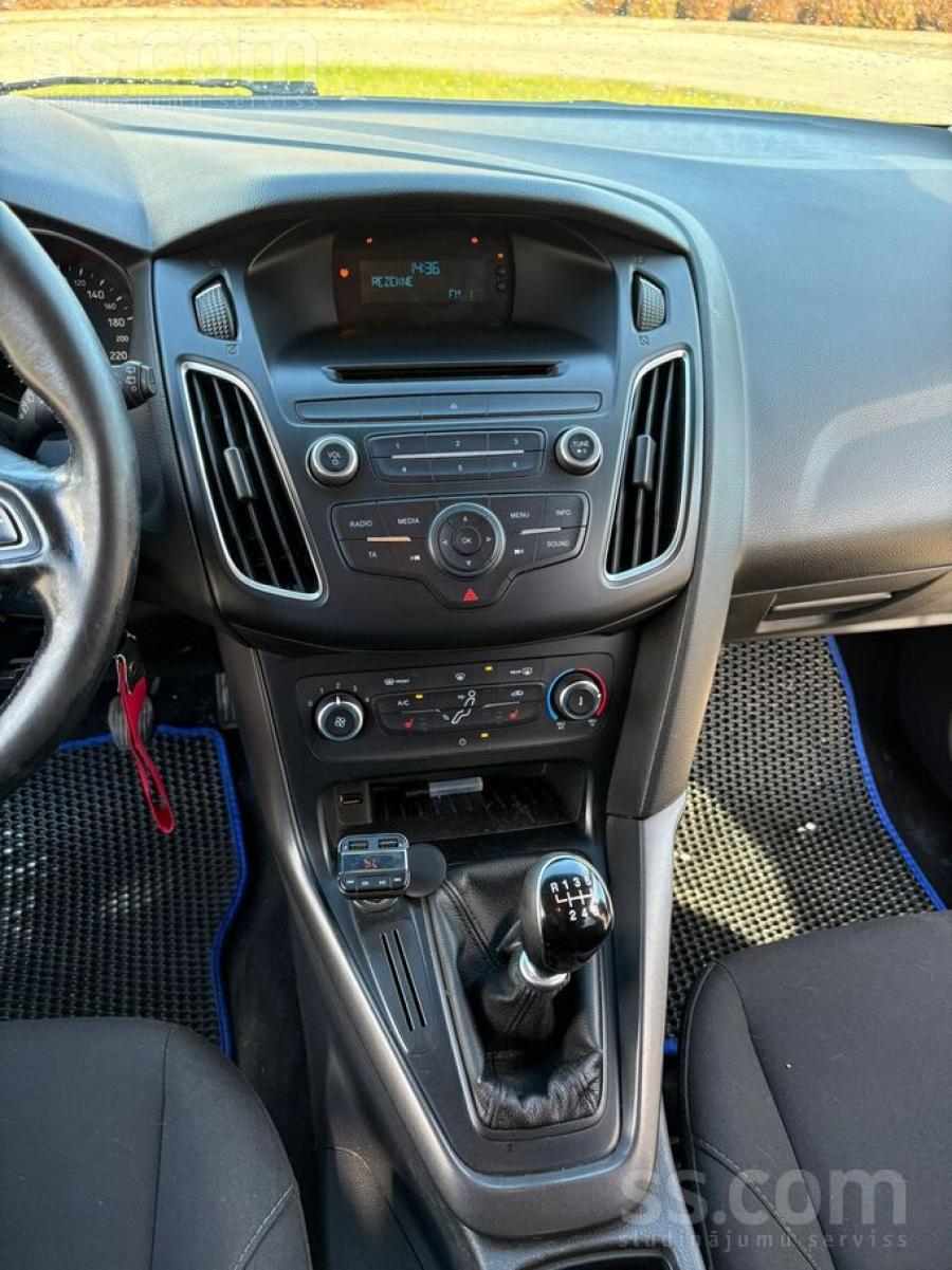 Grey Ford Focus 2015 in Riga, with an engine capacity of 1.60 L and mileage of 316 thousand km for 4100 €, photo 15 on AUTOMOTO.COM.LV