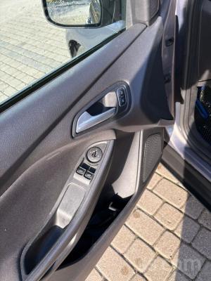 Grey Ford Focus 2015 in Riga, with an engine capacity of 1.60 L and mileage of 316 thousand km for 4100 €, photo 19 on AUTOMOTO.COM.LV