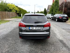 Pelēks Ford Focus 2015 Saldus, ar dzinēja tilpumu 1.00 L un nobraukumu 186 tūkst. km par 4950 €, foto 7 vietnē AUTOMOTO.COM.LV