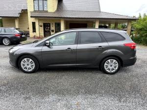 Pelēks Ford Focus 2015 Saldus, ar dzinēja tilpumu 1.00 L un nobraukumu 186 tūkst. km par 4950 €, foto 9 vietnē AUTOMOTO.COM.LV