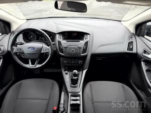 Pelēks Ford Focus 2015 Saldus, ar dzinēja tilpumu 1.00 L un nobraukumu 186 tūkst. km par 4950 €, foto 15 vietnē AUTOMOTO.COM.LV