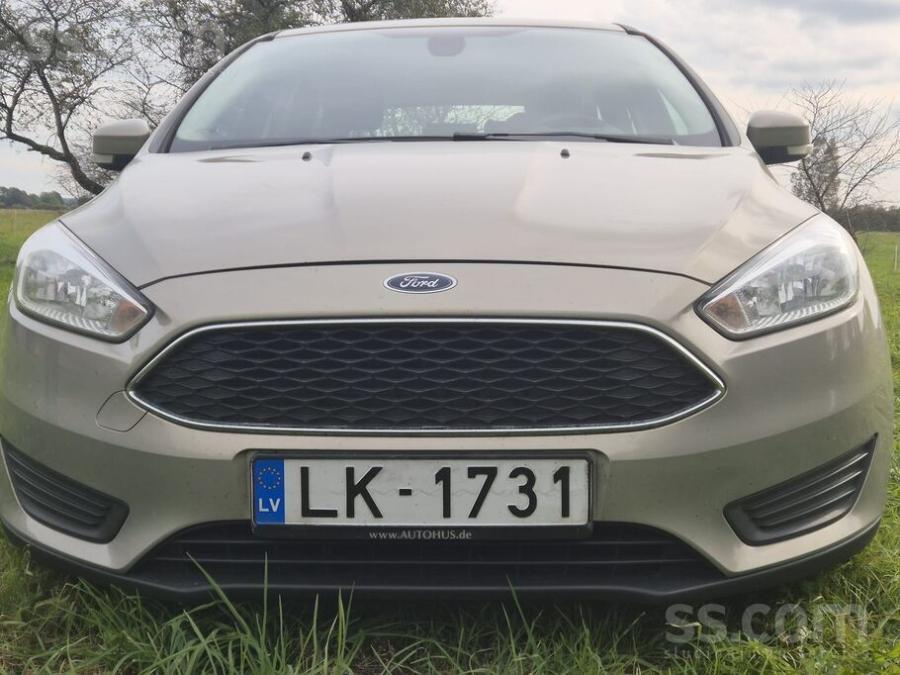 Grey Ford Focus 2015 in Liepaja, with an engine capacity of 1.60 L and mileage of 253 thousand km for 4500 €, photo 4 on AUTOMOTO.COM.LV