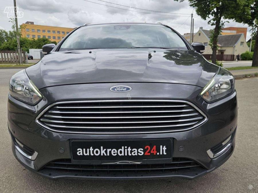Pelēks Ford Focus 2015 Šauļi, ar dzinēja tilpumu 1.00 L un nobraukumu 213 tūkst. km par 5950 €, foto 3 vietnē AUTOMOTO.COM.LV