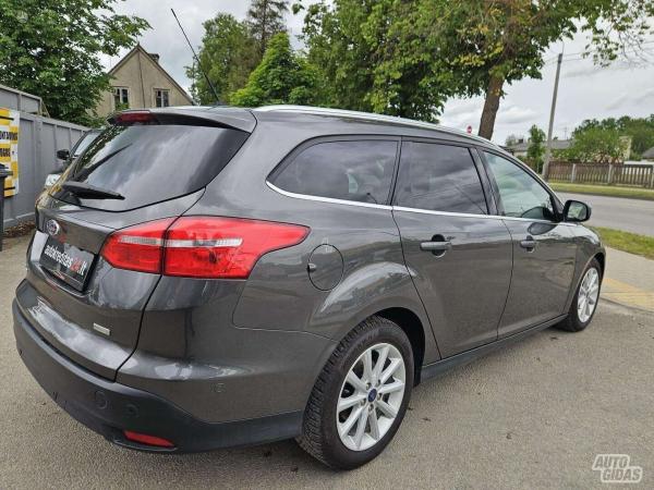 Grey Ford Focus 2015 in Siauliai, with an engine capacity of 1.00 L and mileage of 213 thousand km for 5950 €, photo 9 on AUTOMOTO.COM.LV