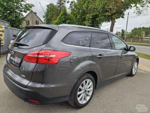 Pelēks Ford Focus 2015 Šauļi, ar dzinēja tilpumu 1.00 L un nobraukumu 213 tūkst. km par 5950 €, foto 10 vietnē AUTOMOTO.COM.LV