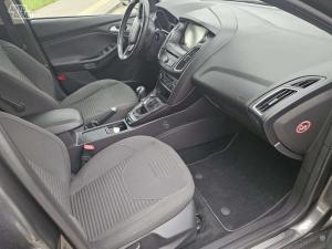 Pelēks Ford Focus 2015 Šauļi, ar dzinēja tilpumu 1.00 L un nobraukumu 213 tūkst. km par 5950 €, foto 15 vietnē AUTOMOTO.COM.LV