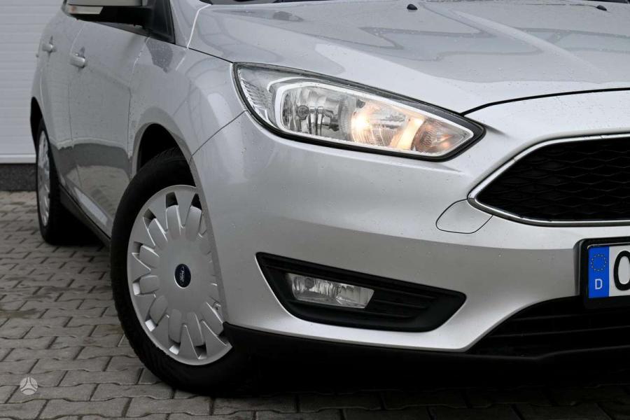 Grey Ford Focus 2015 in Kretinga, with an engine capacity of 1.50 L and mileage of 243 thousand km for 3999 €, photo 6 on AUTOMOTO.COM.LV