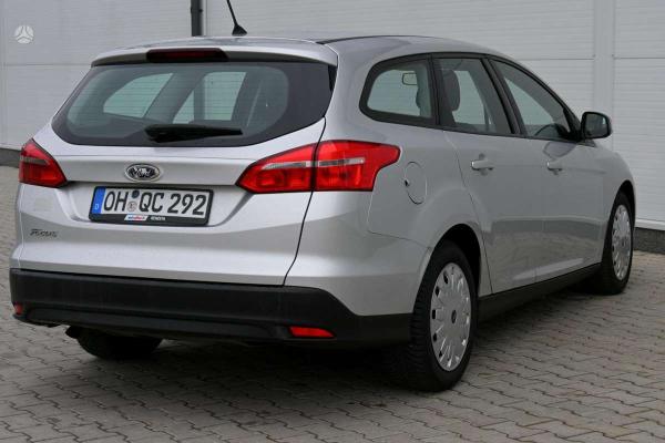 Pelēks Ford Focus 2015 Kretinga, ar dzinēja tilpumu 1.50 L un nobraukumu 243 tūkst. km par 3999 €, foto 6 vietnē AUTOMOTO.COM.LV
