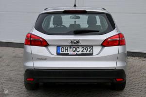 Grey Ford Focus 2015 in Kretinga, with an engine capacity of 1.50 L and mileage of 243 thousand km for 3999 €, photo 8 on AUTOMOTO.COM.LV