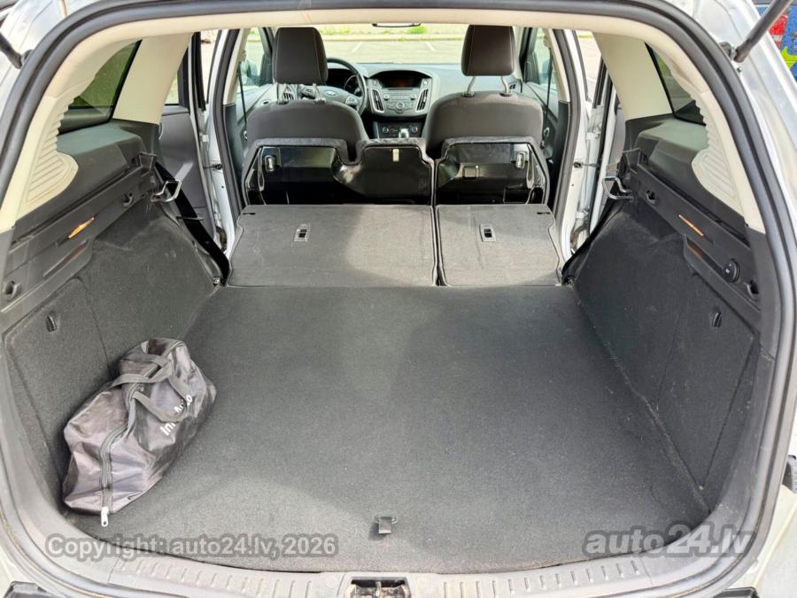 Pelēks Ford Focus 2015 Tallina, ar dzinēja tilpumu 1.60 L un nobraukumu 82 tūkst. km par 9500 €, foto 8 vietnē AUTOMOTO.COM.LV