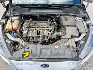Pelēks Ford Focus 2015 Tallina, ar dzinēja tilpumu 1.60 L un nobraukumu 82 tūkst. km par 9500 €, foto 13 vietnē AUTOMOTO.COM.LV