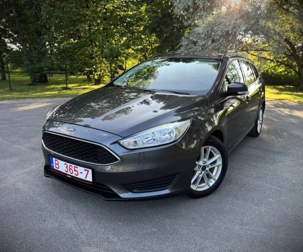 Pelēks Ford Focus 2015 Jūrmala, ar dzinēja tilpumu 1.50 L un nobraukumu 276 tūkst. km par 4999 €, foto 2 vietnē AUTOMOTO.COM.LV