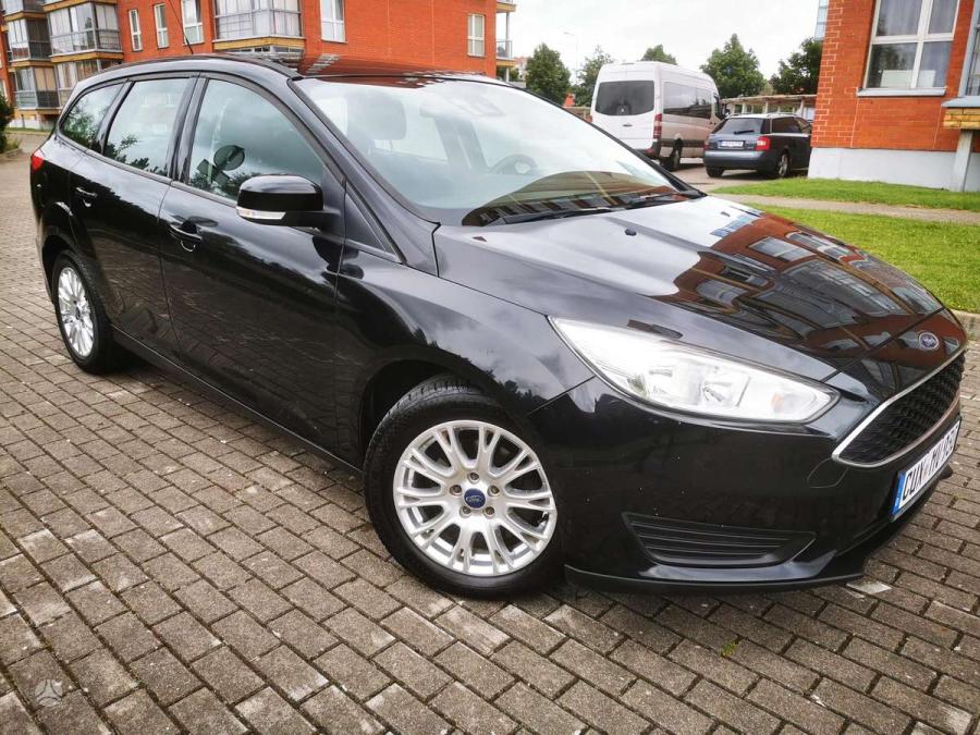 Grey Ford Focus 2015 in Klaipeda, with an engine capacity of 1.50 L and mileage of 167 thousand km for 4890 €, photo 1 on AUTOMOTO.COM.LV