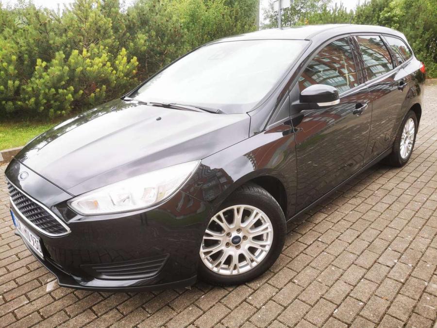 Grey Ford Focus 2015 in Klaipeda, with an engine capacity of 1.50 L and mileage of 167 thousand km for 4890 €, photo 4 on AUTOMOTO.COM.LV