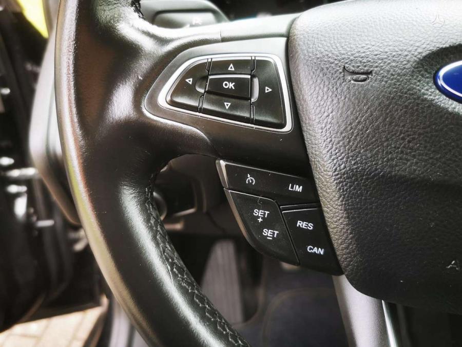 Grey Ford Focus 2015 in Klaipeda, with an engine capacity of 1.50 L and mileage of 167 thousand km for 4890 €, photo 27 on AUTOMOTO.COM.LV