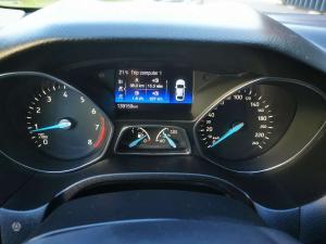 Grey Ford Focus 2015 in Klaipeda, with an engine capacity of 1.00 L and mileage of 139 thousand km for 4750 €, photo 29 on AUTOMOTO.COM.LV