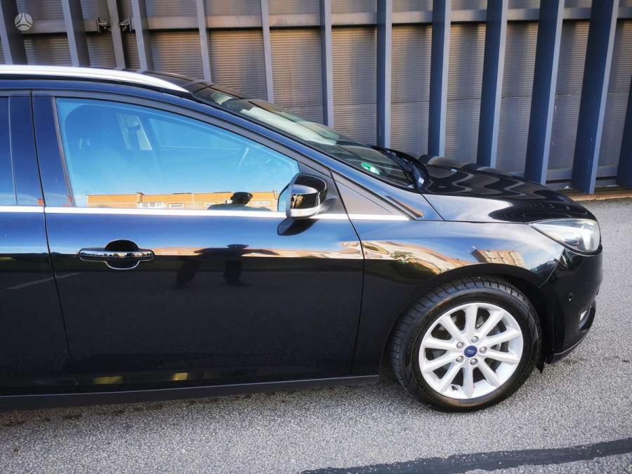 Pelēks Ford Focus 2015 Klaipėda, ar dzinēja tilpumu 1.00 L un nobraukumu 139 tūkst. km par 4750 €, foto 15 vietnē AUTOMOTO.COM.LV