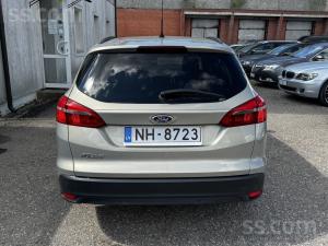 Pelēks Ford Focus 2015 Daugavpils, ar dzinēja tilpumu 1.60 L un nobraukumu 0 tūkst. km par 4500 €, foto 6 vietnē AUTOMOTO.COM.LV