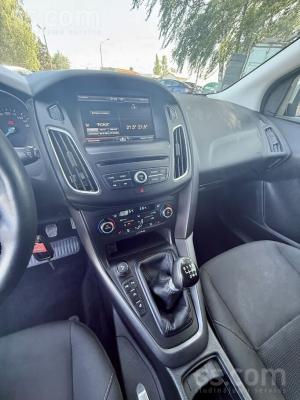 Pelēks Ford Focus 2015 Rīga, ar dzinēja tilpumu 1.60 L un nobraukumu 0 tūkst. km par 5990 €, foto 11 vietnē AUTOMOTO.COM.LV