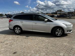 Grey Ford Focus 2015 in Taurage, with an engine capacity of 1.56 L and mileage of 211 thousand km for 3250 €, photo 4 on AUTOMOTO.COM.LV