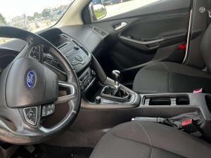 Grey Ford Focus 2015 in Taurage, with an engine capacity of 1.56 L and mileage of 211 thousand km for 3250 €, photo 10 on AUTOMOTO.COM.LV