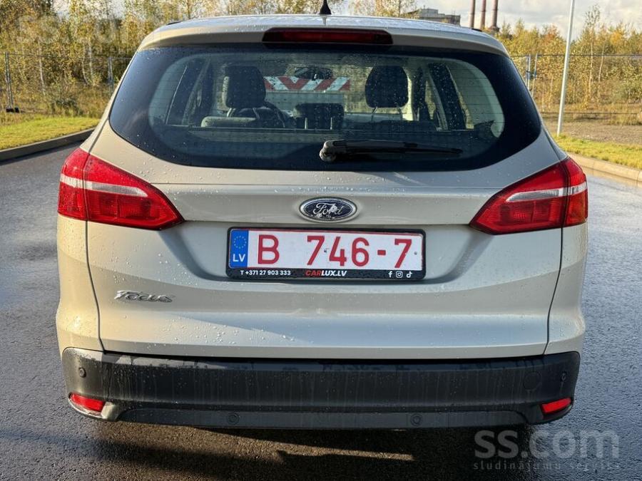 Pelēks Ford Focus 2015 Liepāja, ar dzinēja tilpumu 1.60 L un nobraukumu 255 tūkst. km par 4600 €, foto 9 vietnē AUTOMOTO.COM.LV