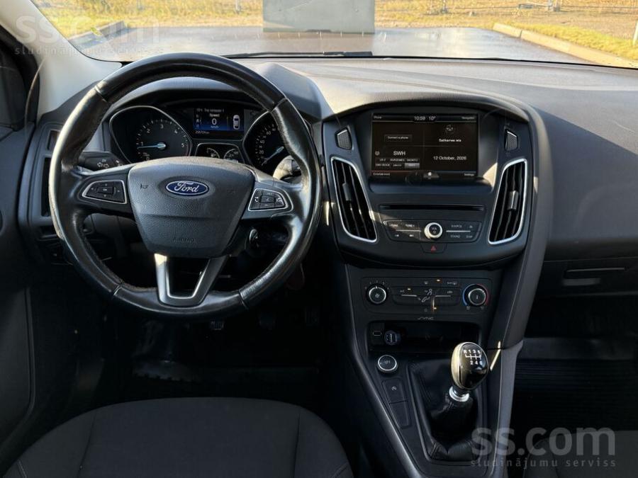 Pelēks Ford Focus 2015 Liepāja, ar dzinēja tilpumu 1.60 L un nobraukumu 255 tūkst. km par 4600 €, foto 15 vietnē AUTOMOTO.COM.LV