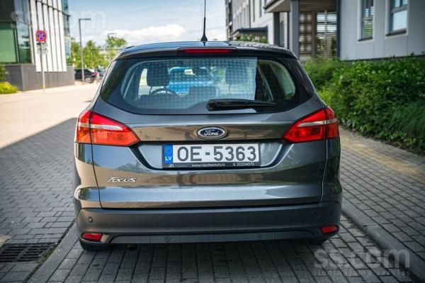 Grey Ford Focus 2016 in Riga, with an engine capacity of 1.50 L and mileage of 171 thousand km for 5590 €, photo 5 on AUTOMOTO.COM.LV